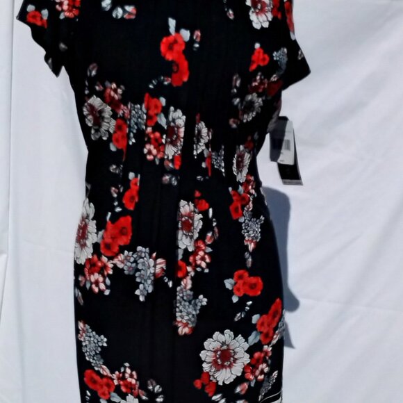 Perceptions | Dresses | Perceptions Short Puff Sleeve Floral Boarder ...